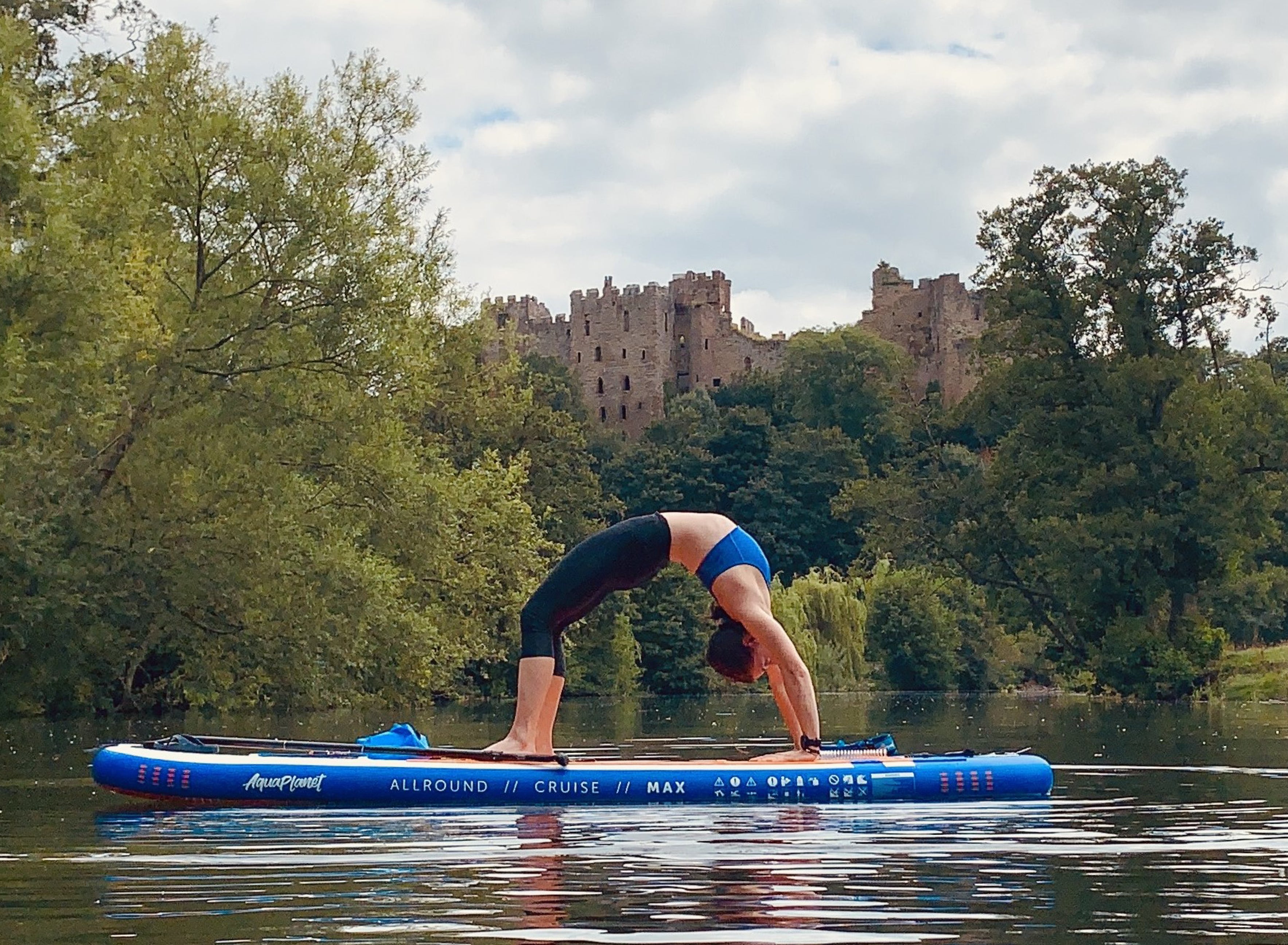 A Beginners Guide to Paddle Board Yoga - Aquaplanet